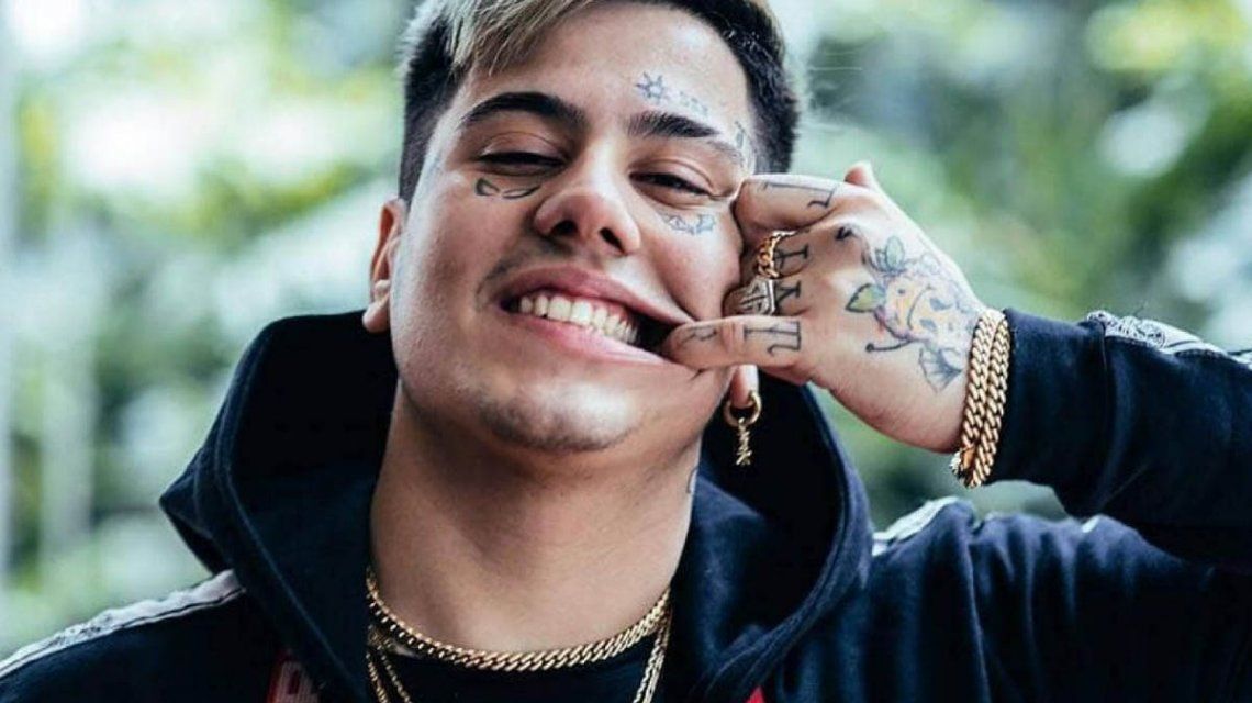 Duki festeja sus 24 años lanzando el disco 24